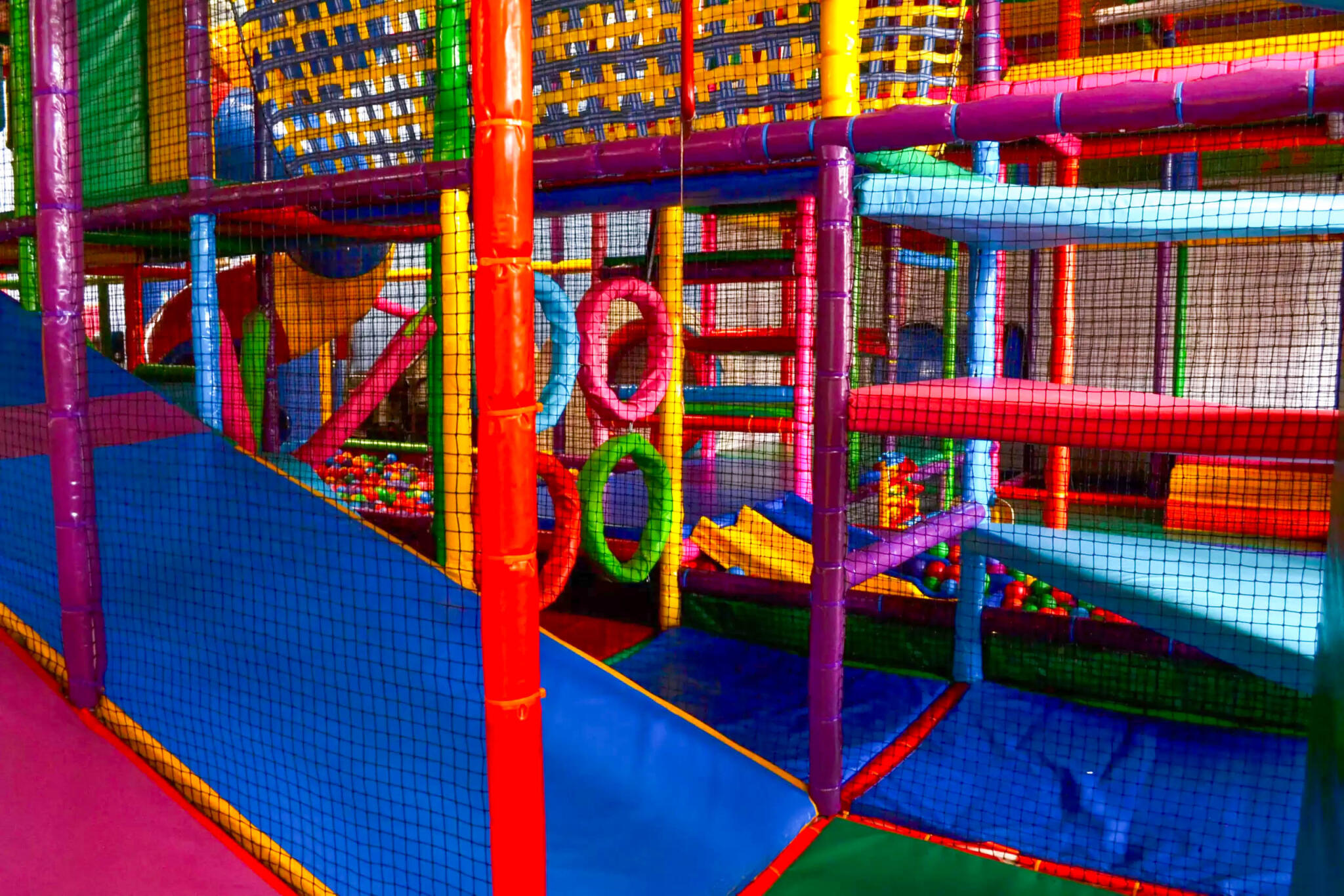 Real Center – Land 4 Fun